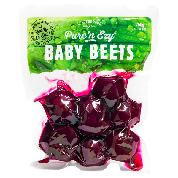 BEETROOT & BERRY MERINGUE ROULADE - LeaderBrand